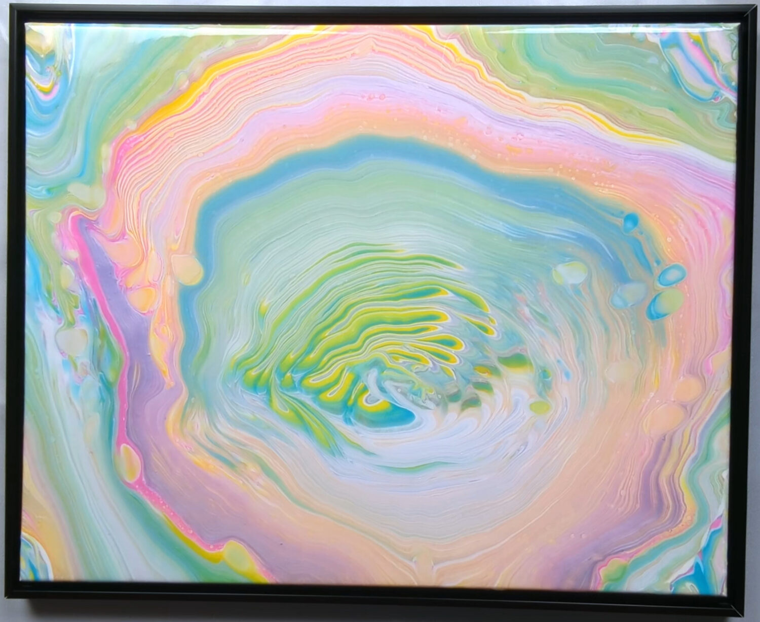 Pastel Geode – Mural Imperative